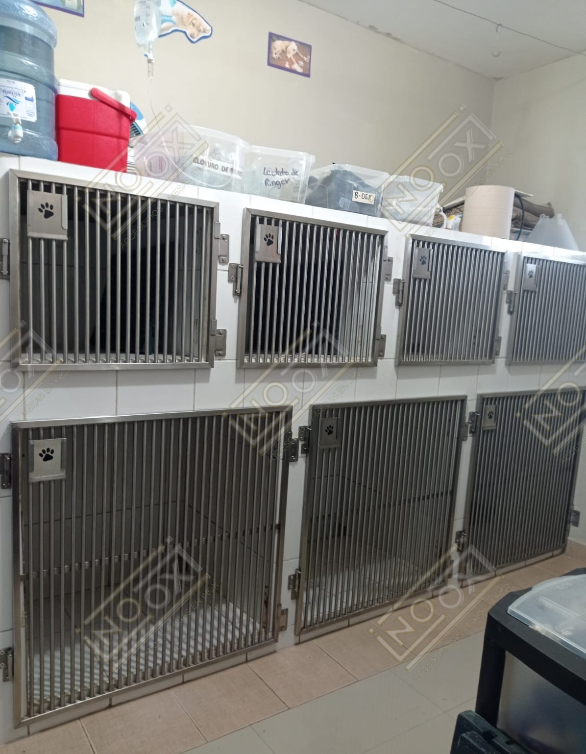 Jaulas Caninas :: INOOXI ACCESORIOS Y MESAS EN INOX